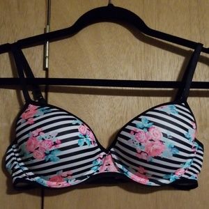 Candie's Intimates & Sleepwear | New Candies Demi Push Up Black Floral ...